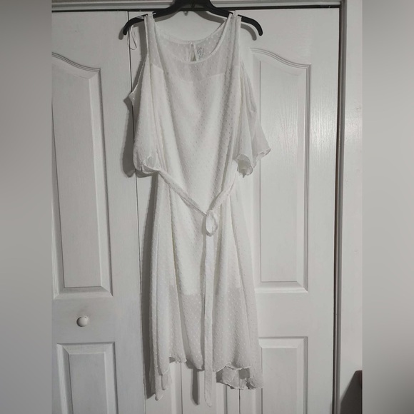 Signature by Robbie Bee | Dresses | Signature By Robbie Bee Elegant ...